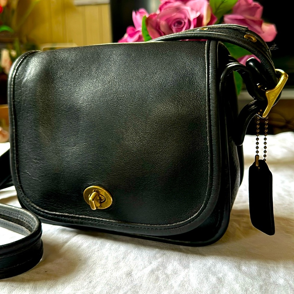 Vintage Coach Serial 9965 Black Leather With Brass Tr… - Gem